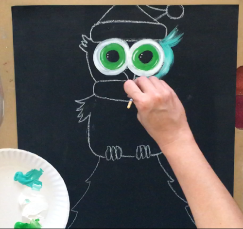 How To Paint An Owl On A Christmas Tree - Tracie's Canvas Tutorials