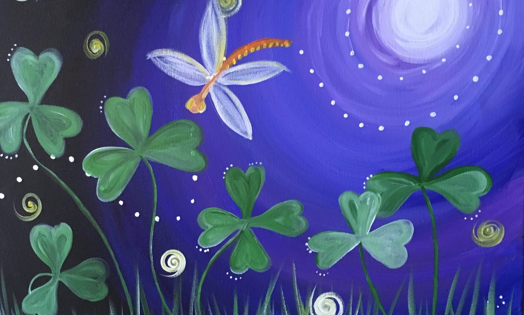 St. Patrick's Day Canvas Painting - Shamrock On Dark Wood Background