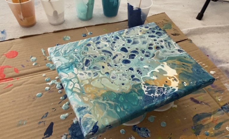 How To Do Acrylic Pouring - Step By Step Tutorial For Beginners
